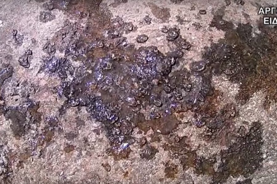 Πρωτοφανές φυσικό φαινόμενο στην παραλία του Ναυπλίου! - BORO από την ...